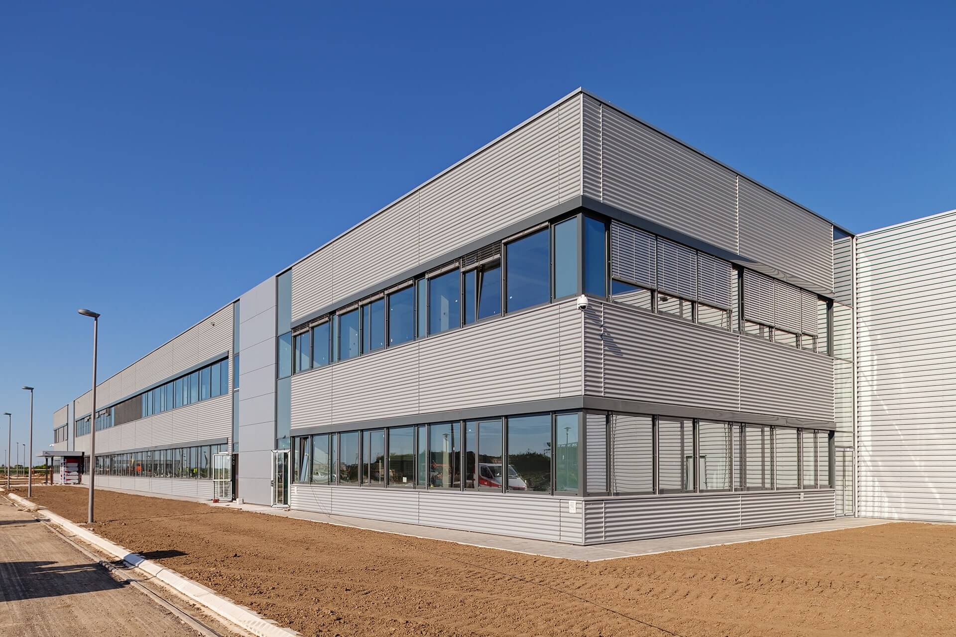 Warehouses & Plants - Pmm Srl
